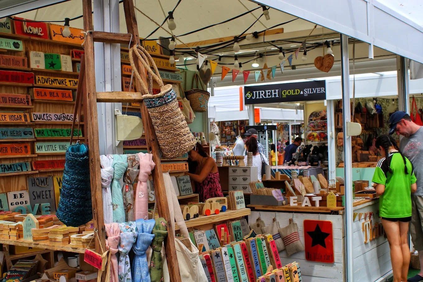 Marknader och loppmarknader i Puerto Banús | CarGest